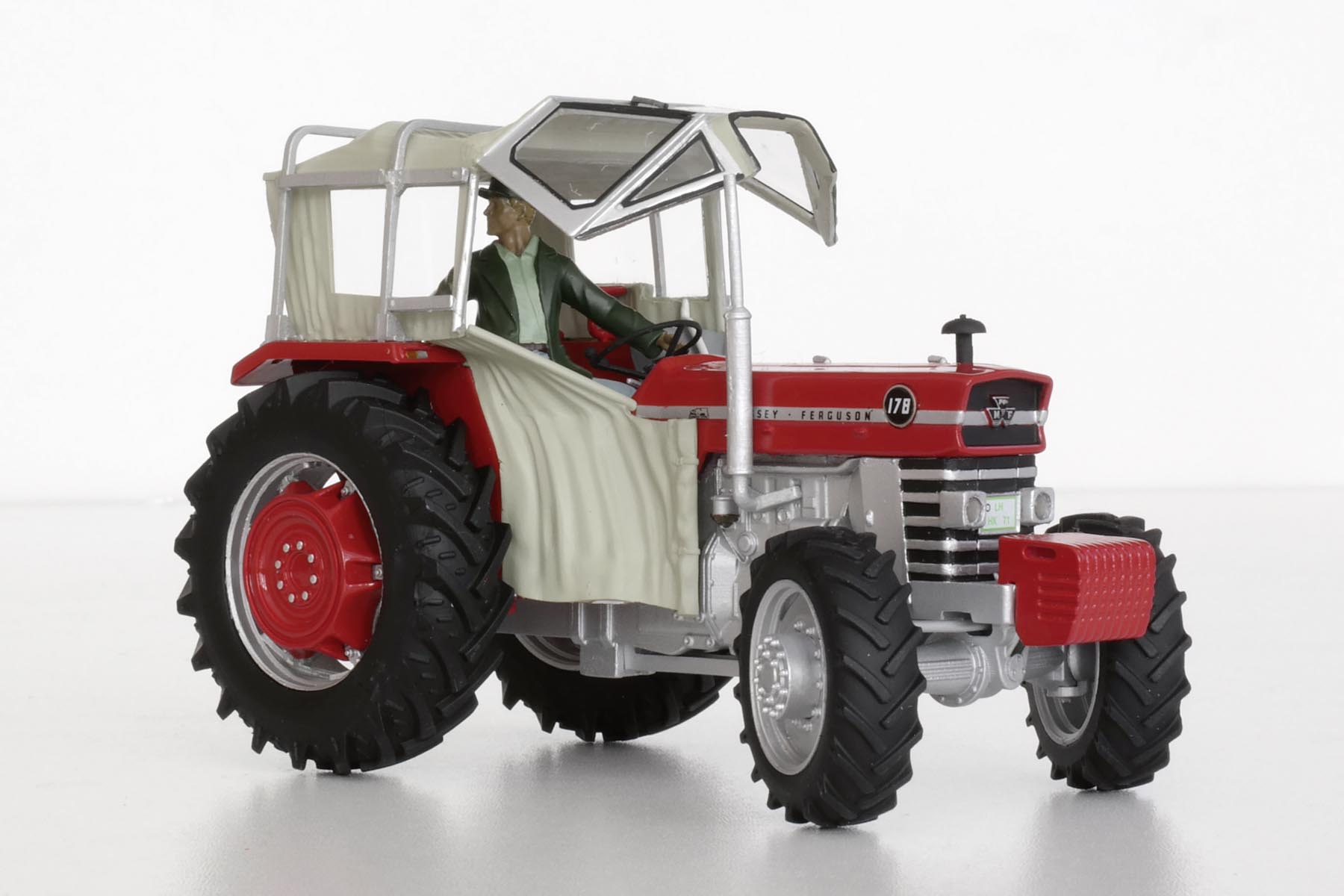 Massey Ferguson MF 178 mit Verdeck und Fahrer Modell von MO-Miniatur 1: ...